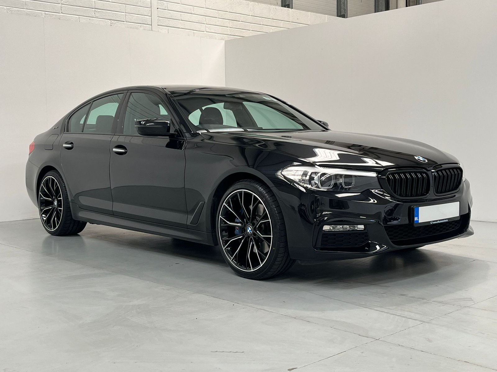 172 BMW 530e G30 M Sport Auto – ZFF Automotive